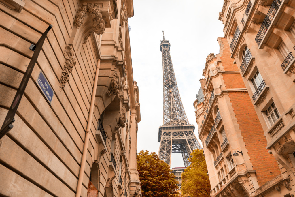 Language in Paris - Northeastern University Global Experience Office